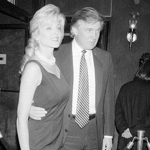 Lane Davis | Jackets & Coats | Marla Maples Owned Navywhite Lane Davis ...